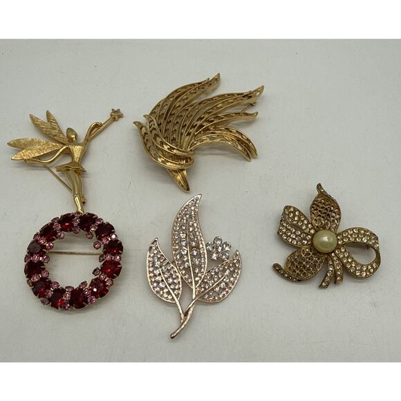 Monet | Jewelry | Vintage Lot 5 Brooches Gold Tone Rhinestone Wearable ...